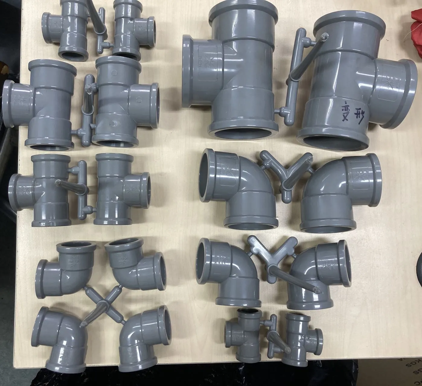 China Customised Pvc Pipe Fittings Injection Moulding Moulds ...